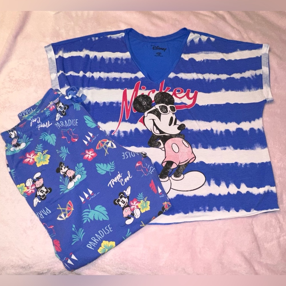 Disney Women's Pajama Set - Gem